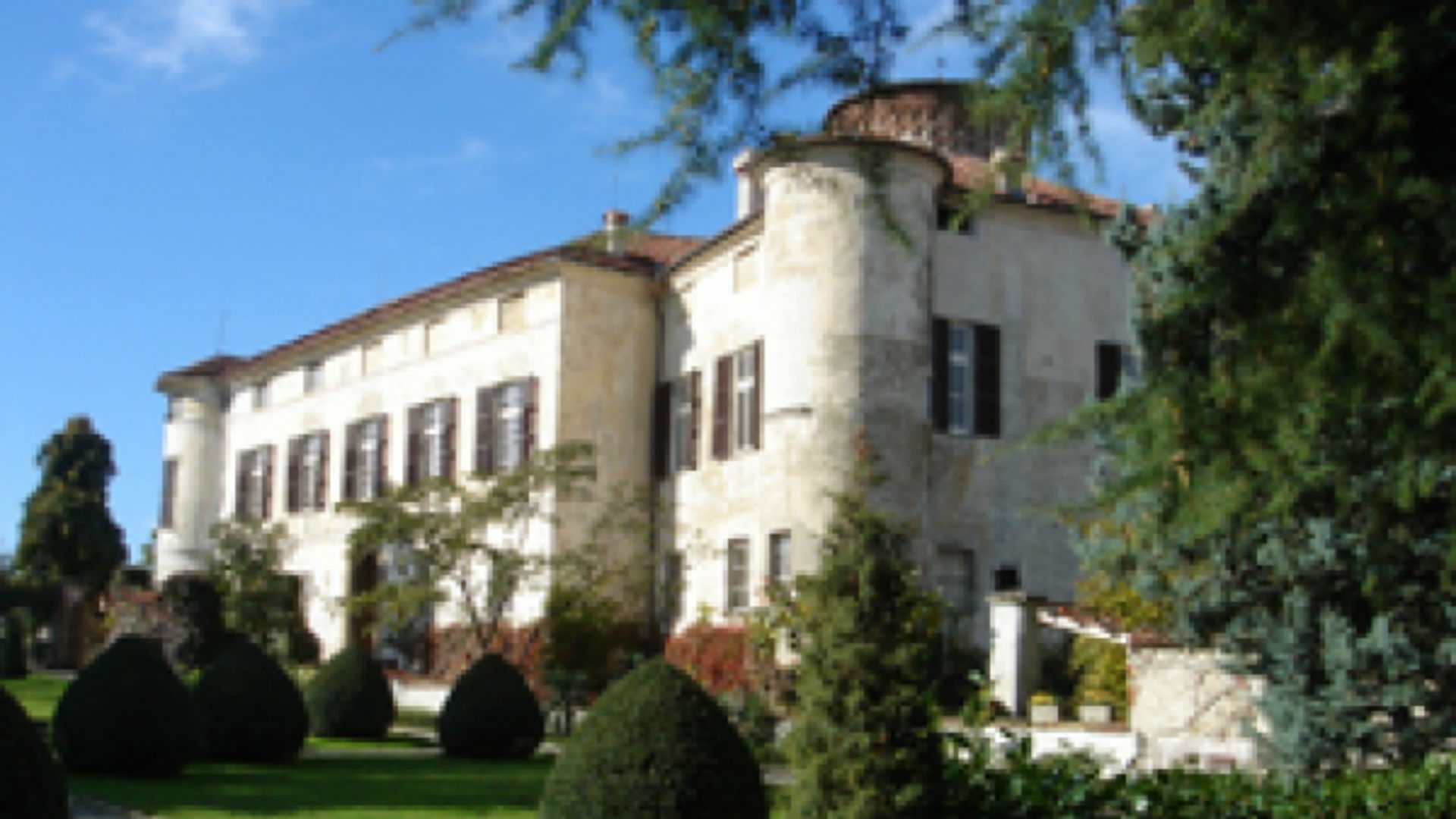 CASTELLO DI TORRE RATTI | Piemonte Italia
